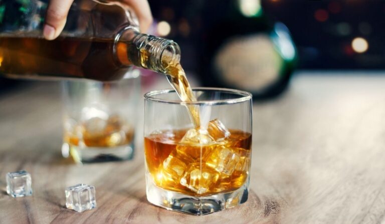 Is Whiskey Bad For Your Teeth? - CavitiesGetAround