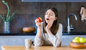 Tooth Pain While Eating: When To See A Dentist